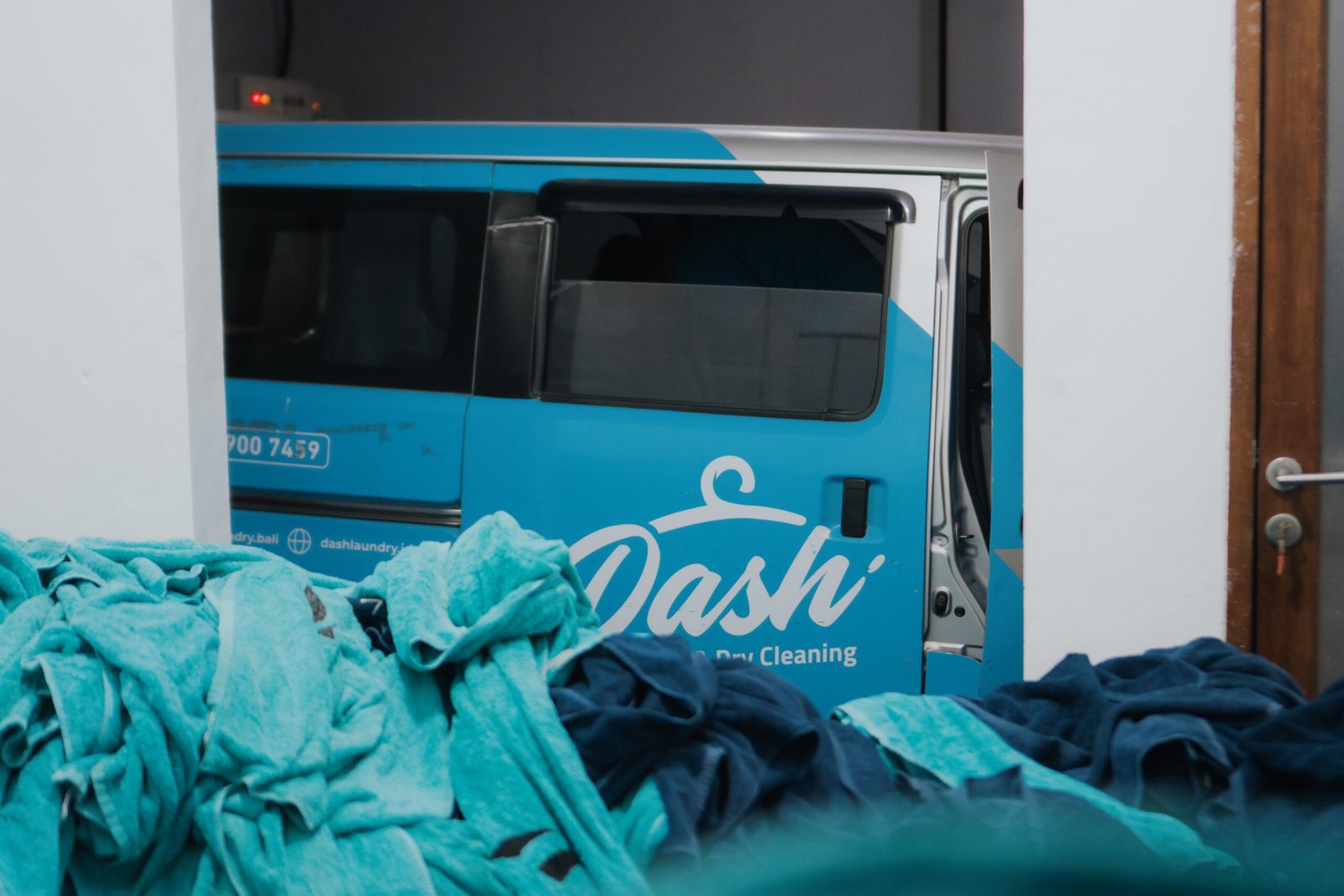Dash Laundry by Fossa